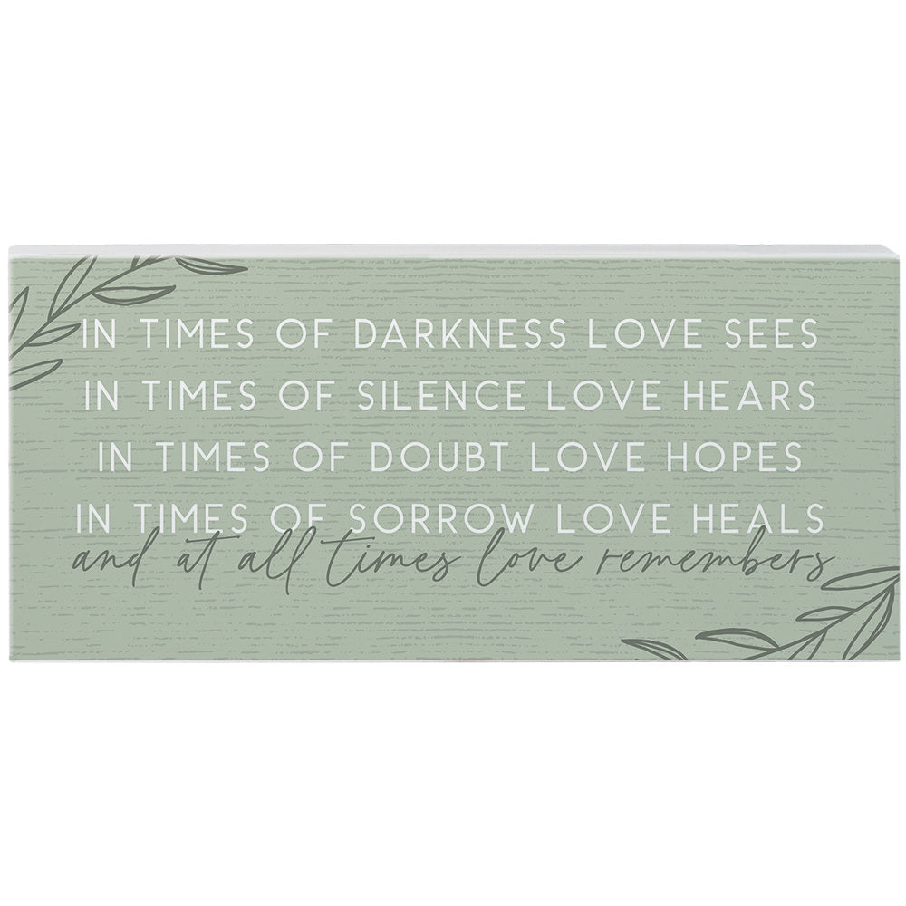 Love Remembers Green – Sincere Surroundings